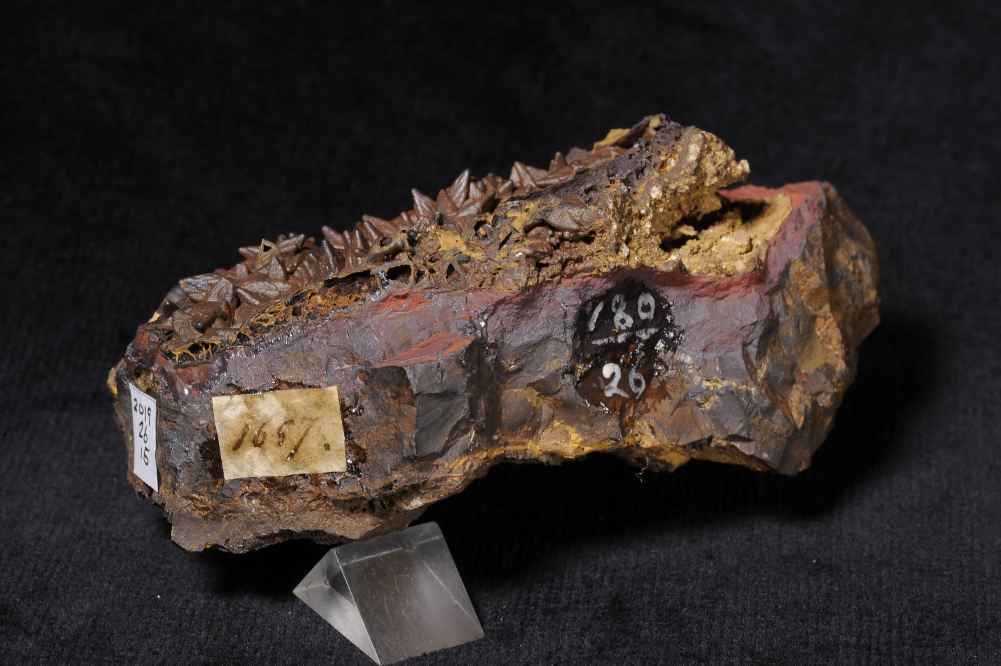 Hematite, pseudomorphous after calcite